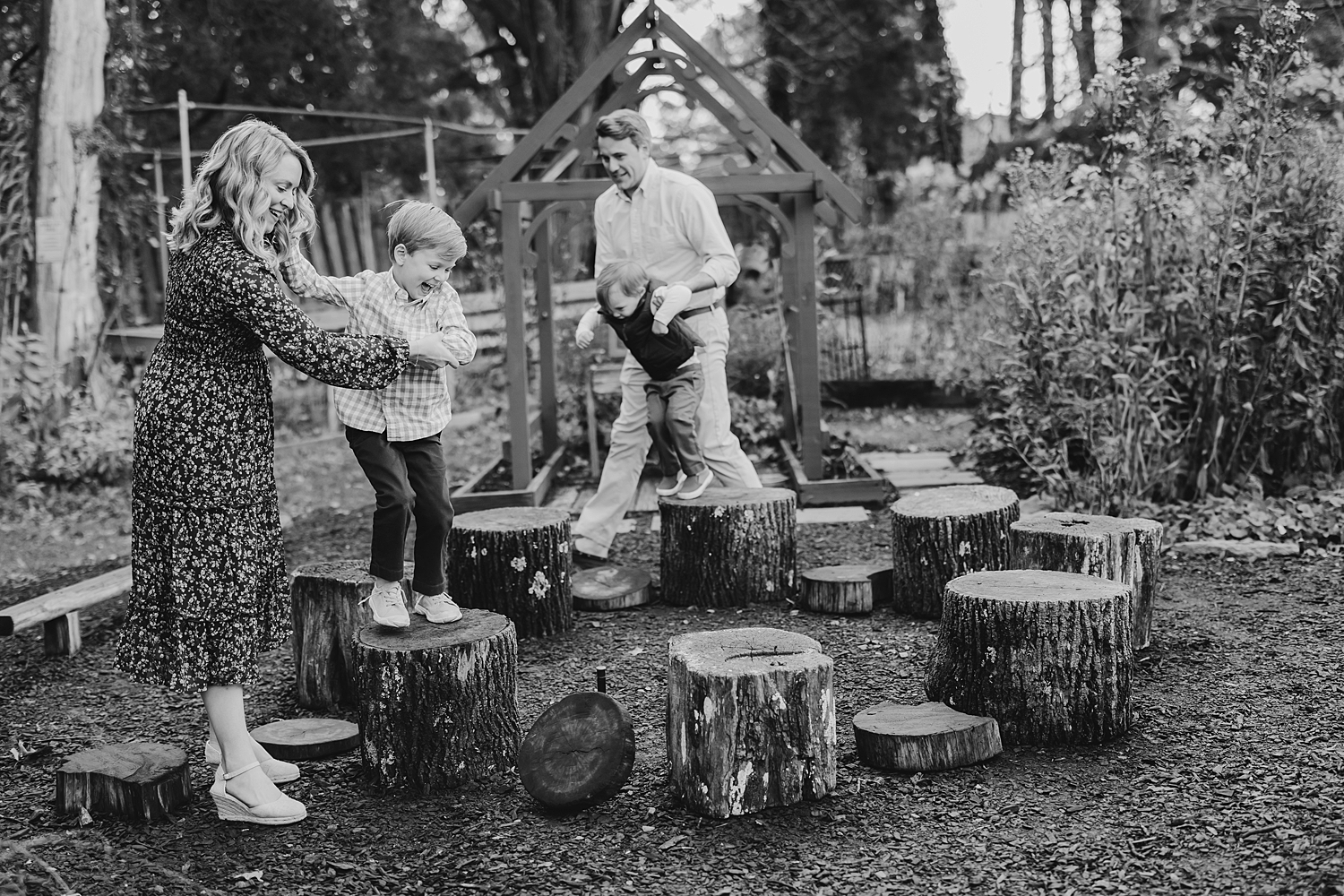 The Trenner Family | Full Session Gives Room to Bloom - Sarah Schmidt Photo
